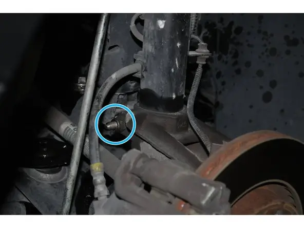 Changer les amortisseurs avant - C3 Pluriel