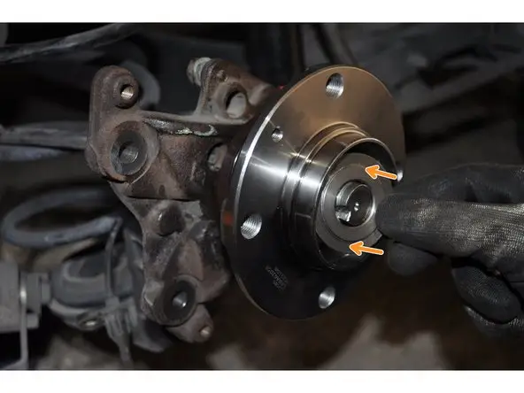 Changer les moyeux arrière C3 - C3 Pluriel