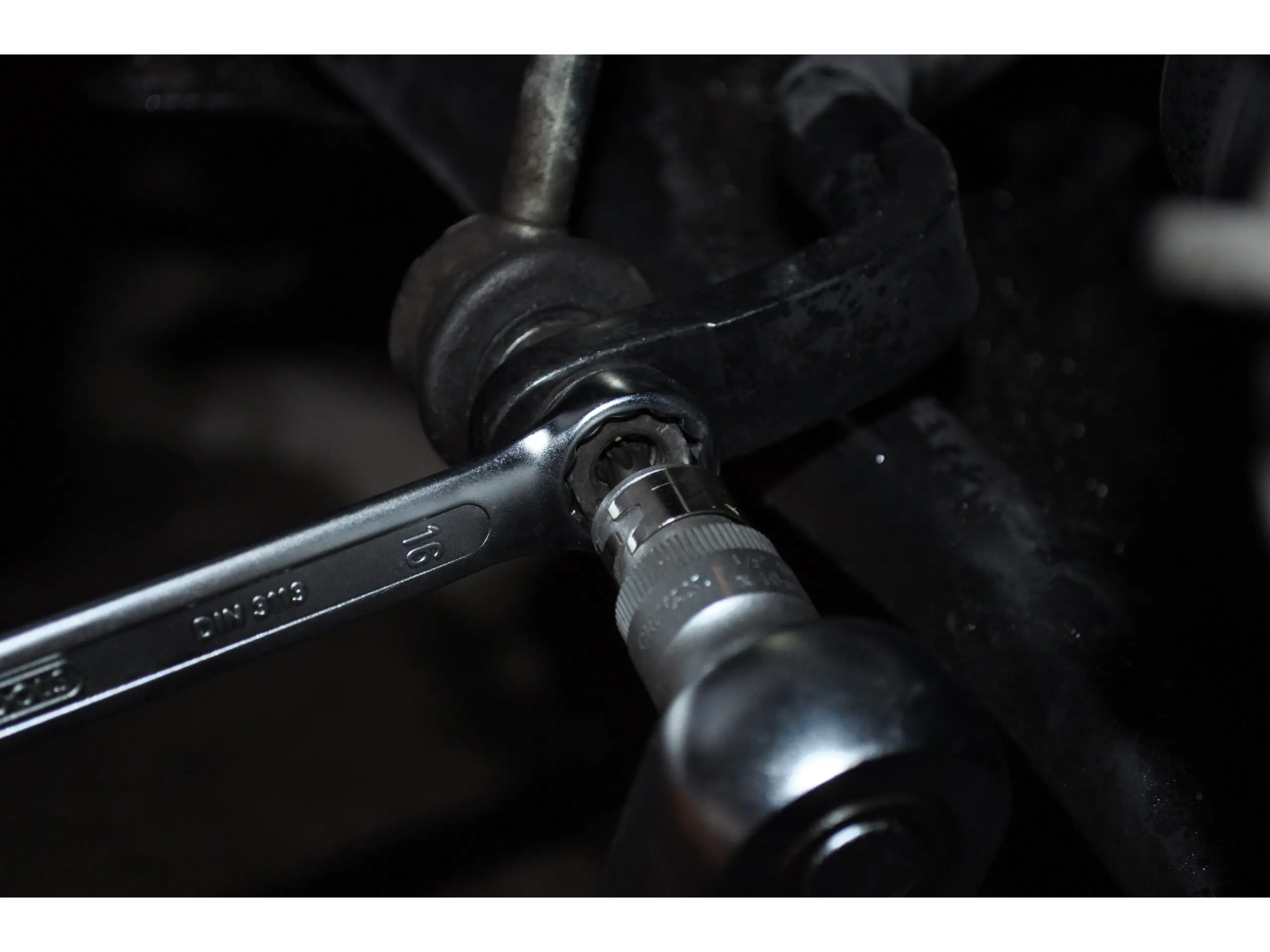 Changer les silentblocs de barre stabilisatrice - C3 Pluriel