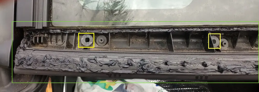 Réfection du bouton ouverture du coffre - C3 Pluriel